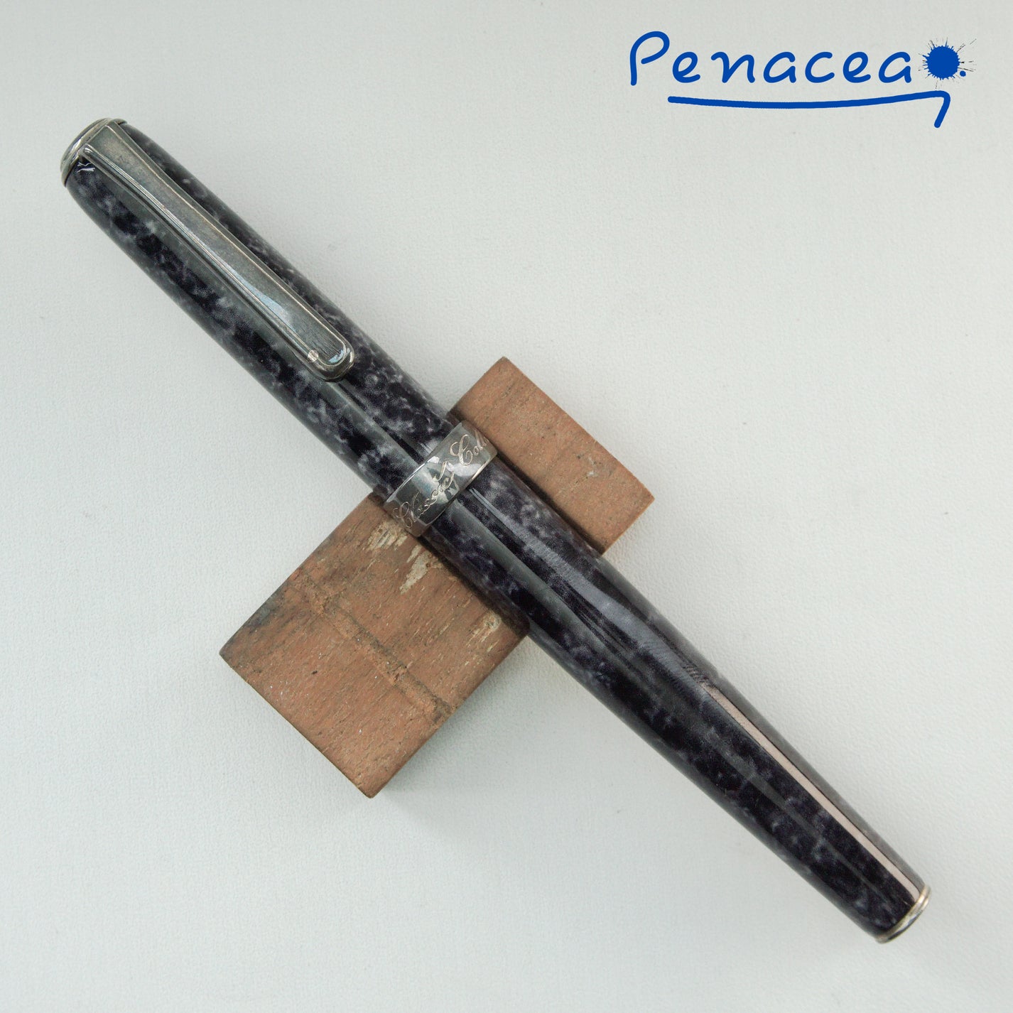 DIPLOMAT CLASSIC COLLECTION 1922 PURPLE MARBLE FOUNTAIN PEN (1990s ...